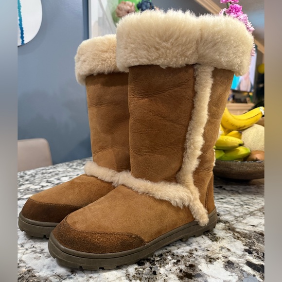 Emu | Shoes | Emu Australia Winter Boots Womans Size 1 | Poshmark